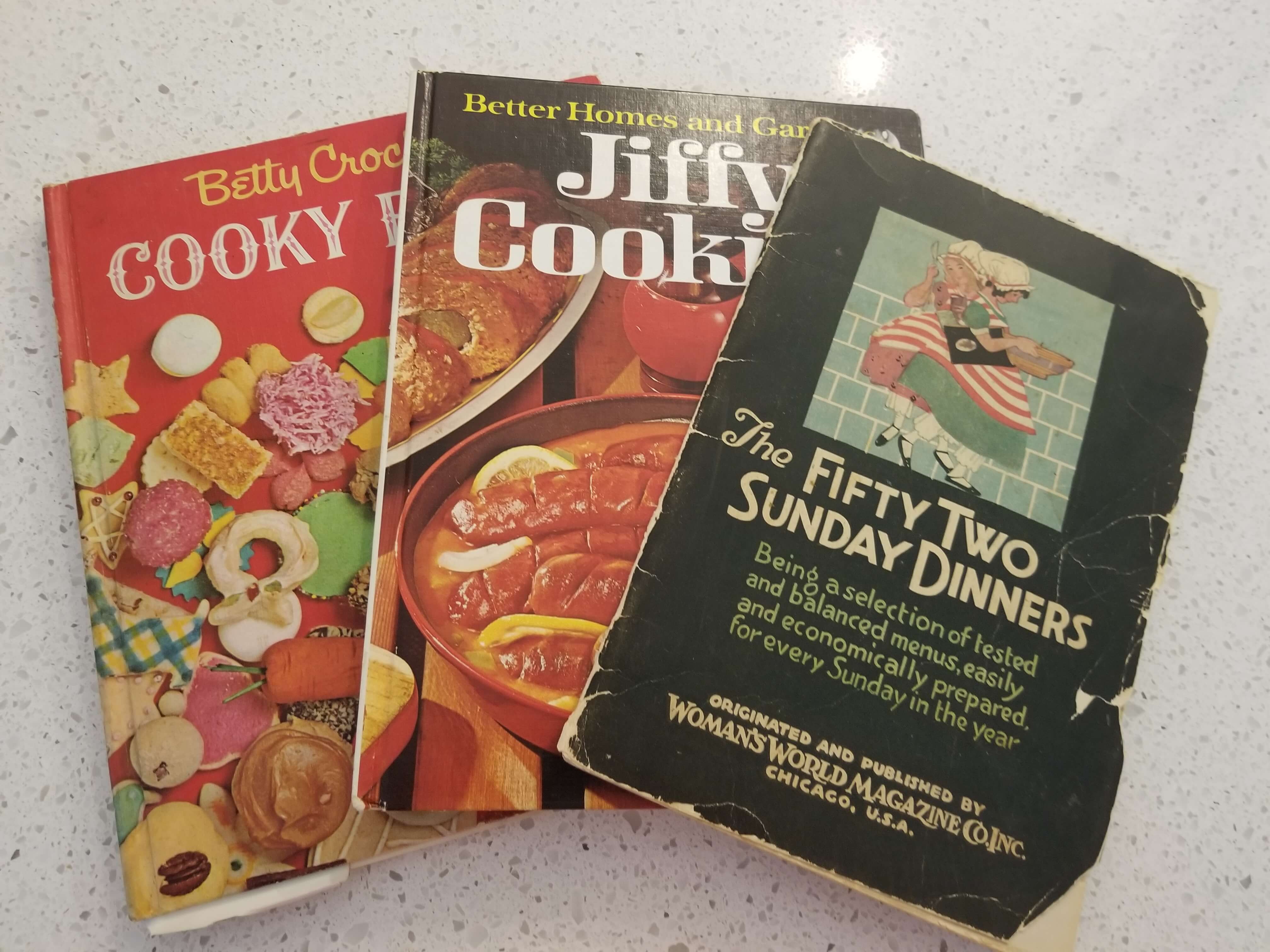 How To Create Your Own Kitchen Witch Altar Otherworldly Oracle